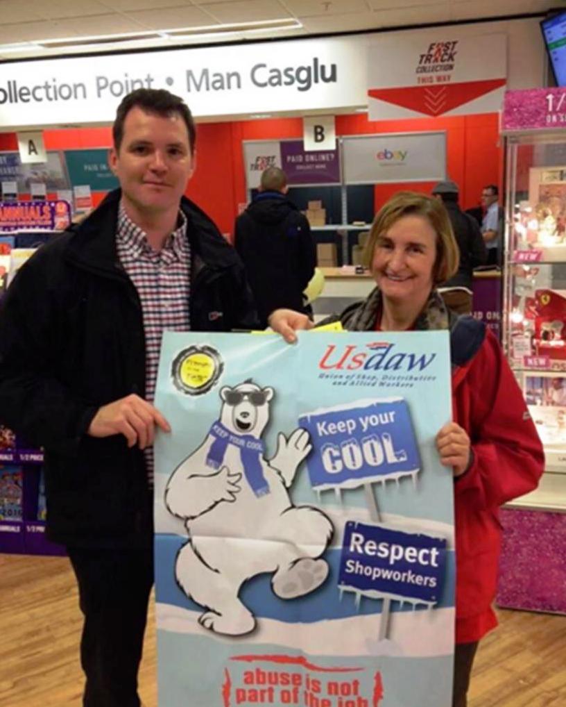 MP supports Respect for Shopworkers week – Nia Griffith